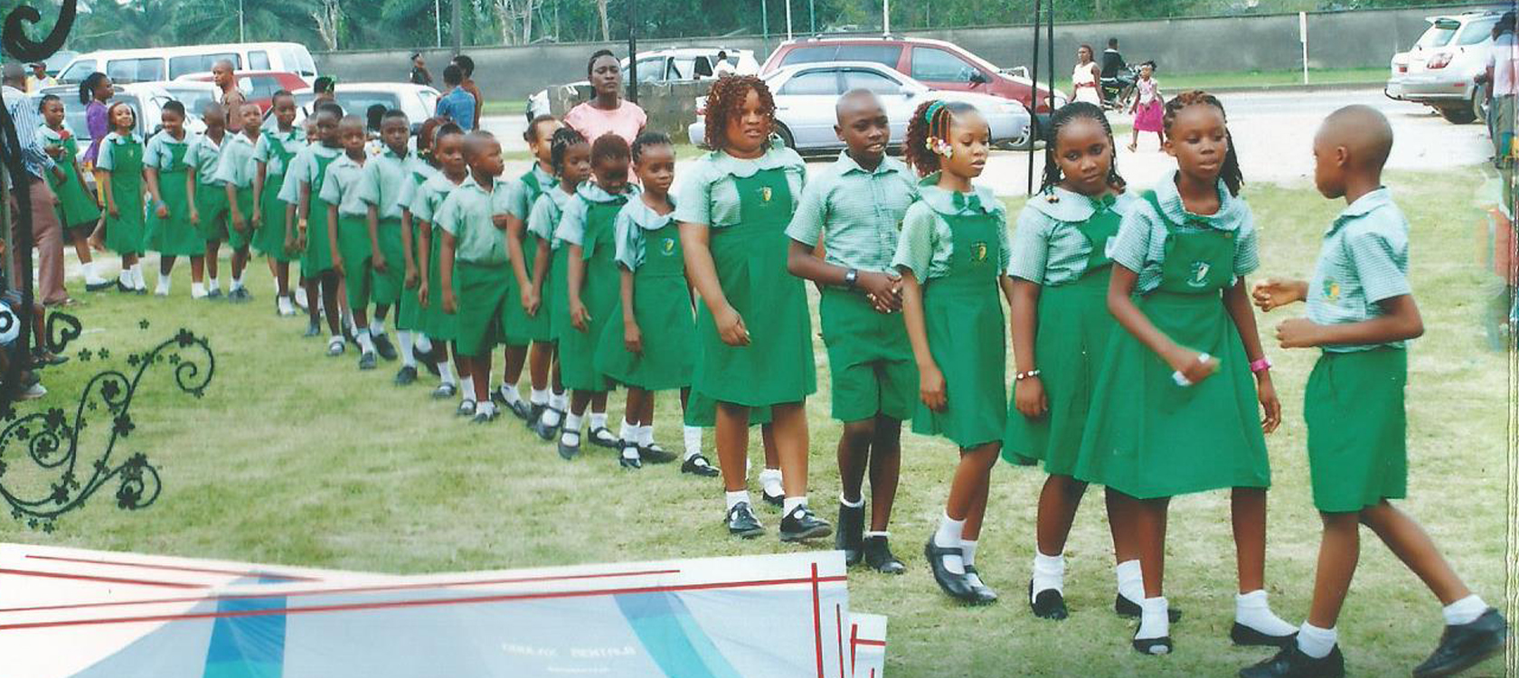 TIS4-student-in-procession-banner – TEELON INTERNATIONAL SCHOOLS, ONNE